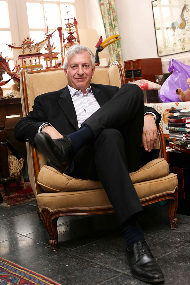 Dans le bureau de... - Eric DOMB